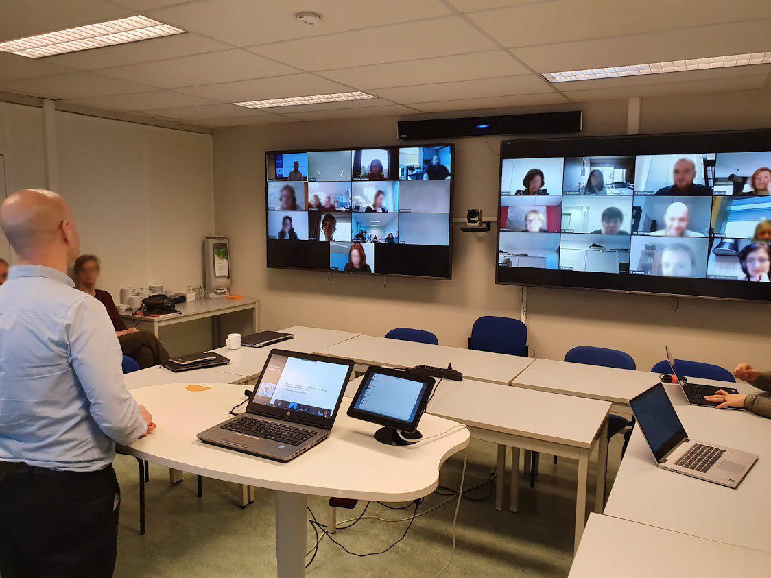 A successful launch of the EIT InnoEnergy Hybrid Learning Classrooms